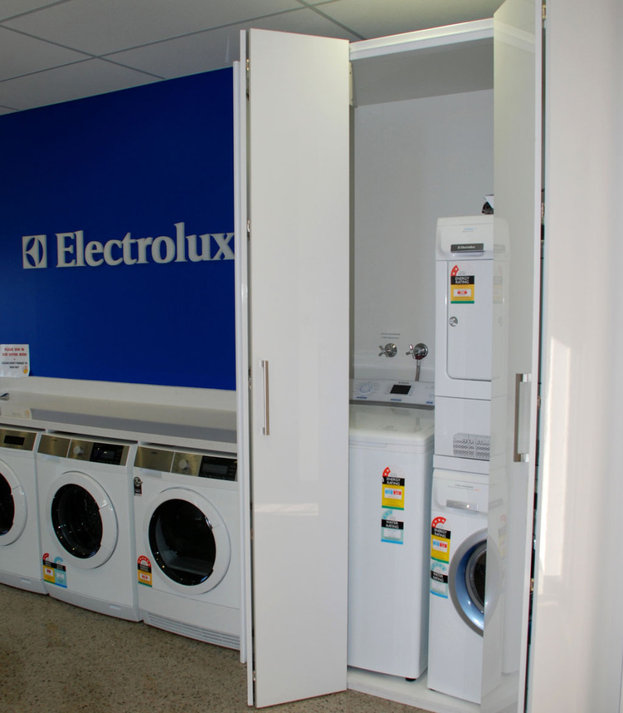 Electrolux Washing Machine Display - Country Kitchens - New Kitchen ...